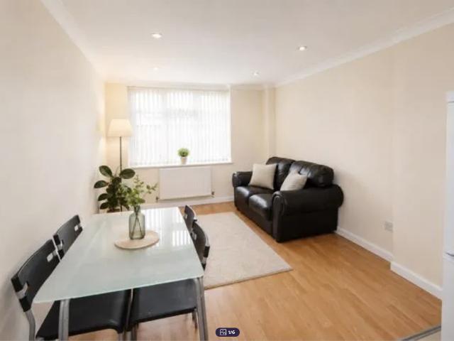 Grahamsley Street, Gateshead NE8, 2 bed flat to rent, £850 pcm | PrimeLocation