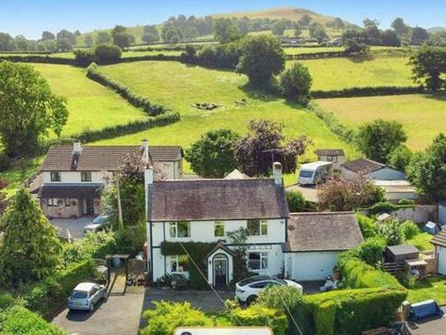 Graigfechan, Ruthin, 4 Bedroom Detached