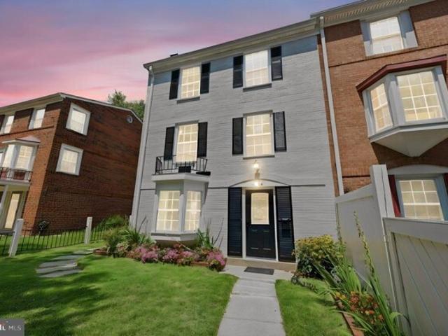 Gramercy Cir, Alexandria, Home For Sale