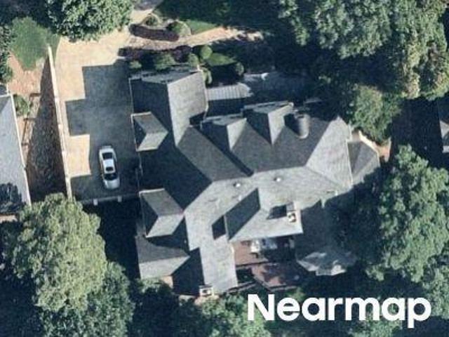 Gramercy Dr NE
