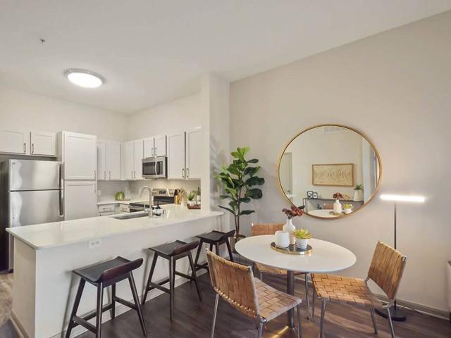 Gramercy on the Park 1 Bedroom Apartment for Rent at 4755 Gramercy Oaks Dr, Dallas, TX 75287