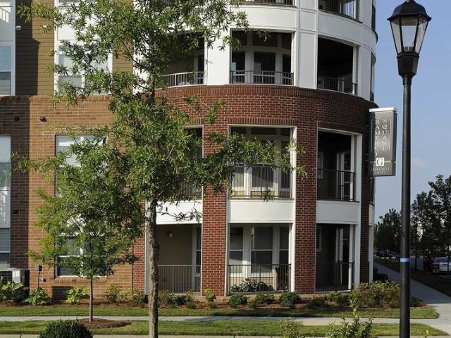 Gramercy Square at Ayrsley 2 Bedroom Apartment for Rent at 3201 Windshire Ln, Charlotte, NC 28273