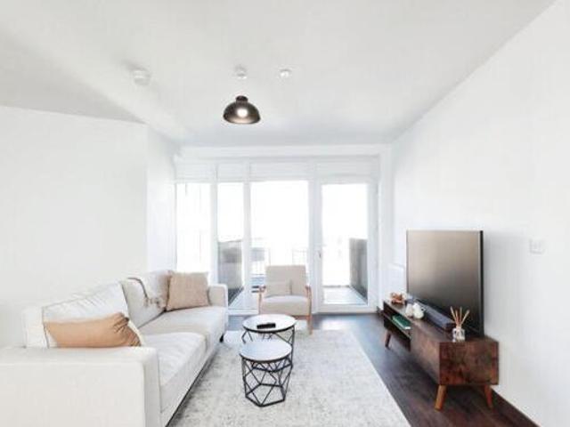 Gramophone Lane, Hayes, 1 Bedroom Apartment