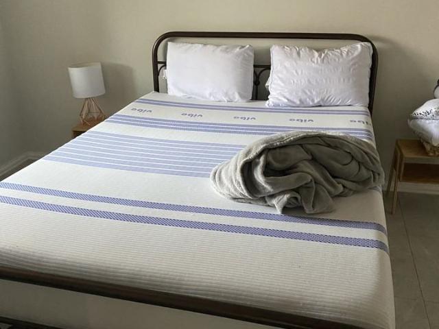 Granada Apartments Studio Apartment for Rent at 901E E 40th St, Austin, TX 78751 Hancock