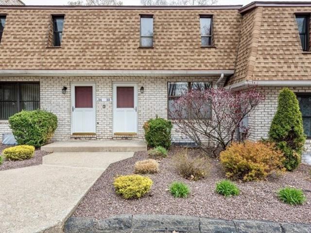 Granby Hts Unit,granby, Condo For Sale