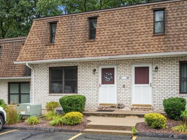 Granby Hts Unit,granby, Condo For Sale