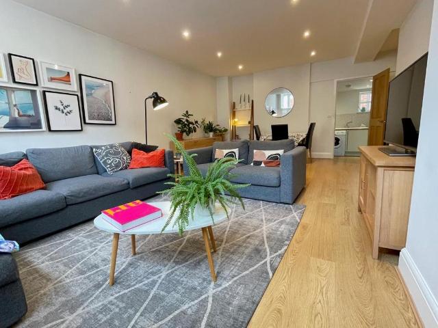 Granby Street, Newmarket CB8 1 bed flat to rent £1,215 pcm £280 pw