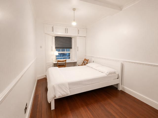 Granby Street, London E2 Studio to rent £1,350 pcm £312 pw