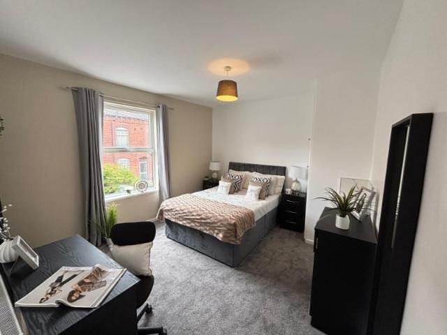 Granby Place, Headingley, Leeds LS6, Room to rent, £654 pcm | PrimeLocation