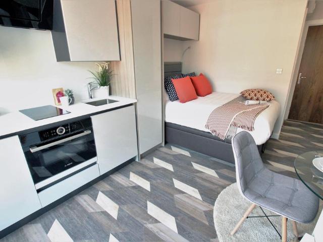 Granby Row, Manchester M1 1 bed apartment to rent £1,189 pcm £274 pw