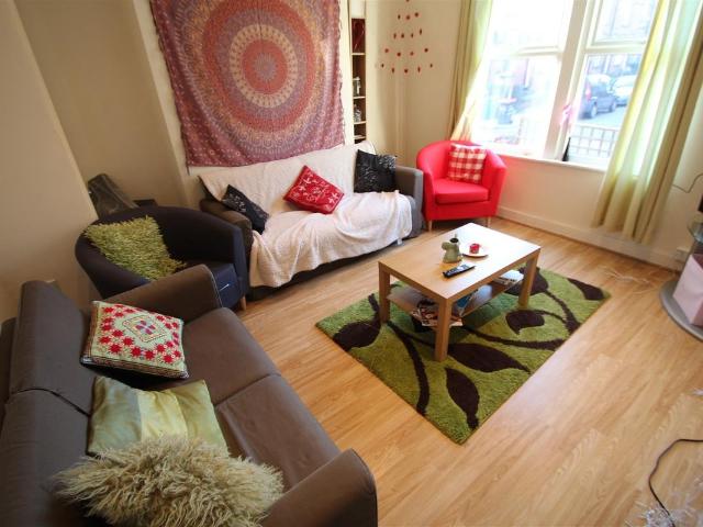 Granby Road, Leeds LS6, 6 bed semi detached house to rent, £2,470 pcm | PrimeLocation