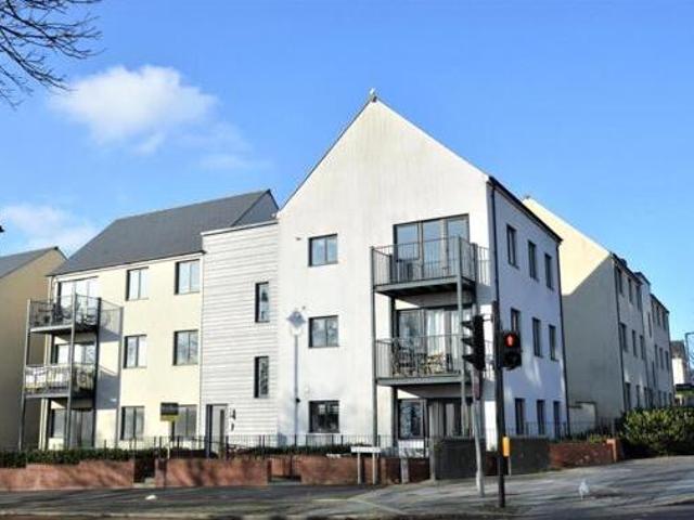 Granby Way, Plymouth, 2 Bedroom Apartment