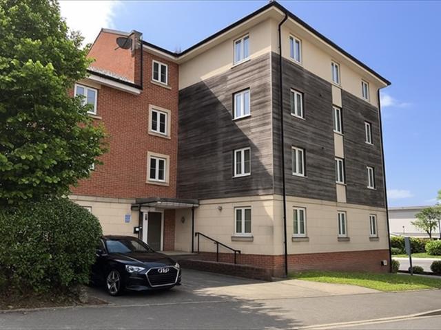 Grangetown, Cardiff CF11 2 bed flat to rent £1,050 pcm £242 pw