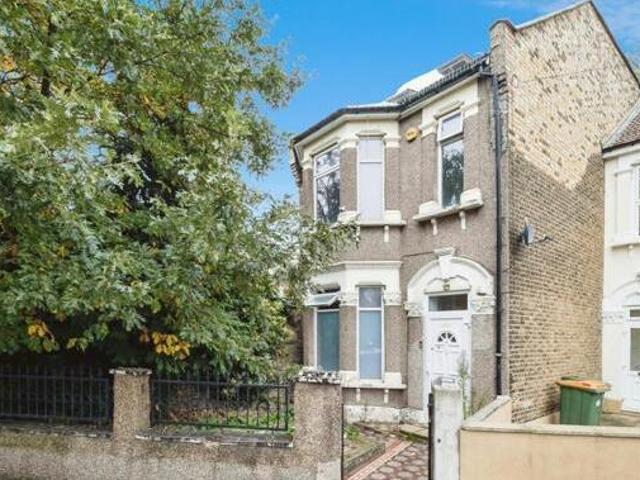 Grangewood Street, East Ham, 5 Bedroom Detached