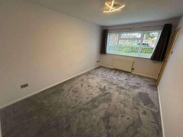 Grange Court Newbury, RG14