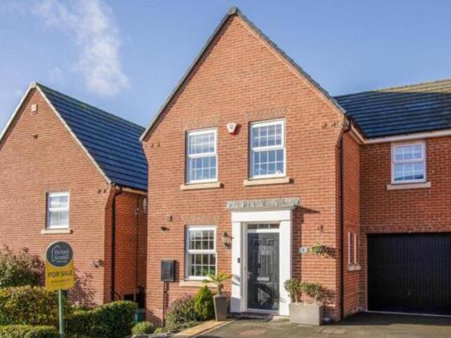 Grange Ash Close, Flockton, 3 Bedroom Detached