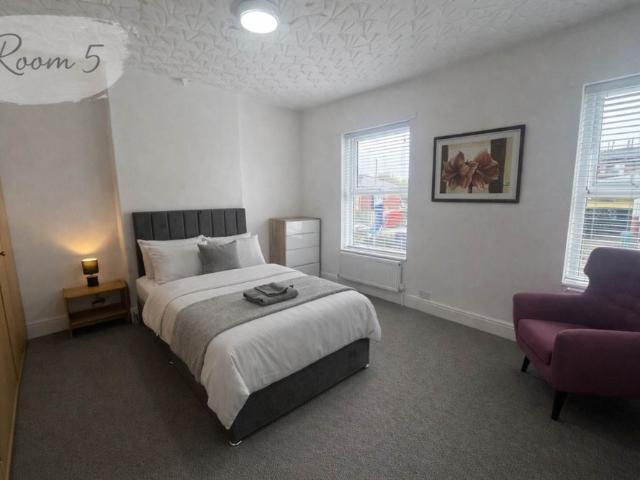 Grange Avenue, Warrington
