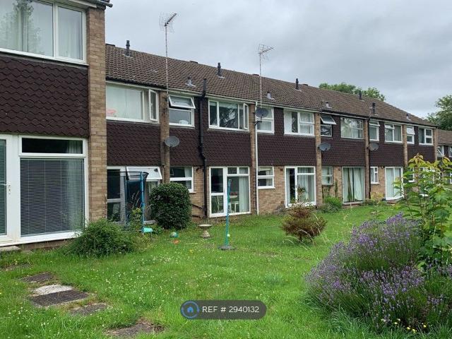 Grange Gardens, Bedford MK44, 2 bed terraced house to rent, £1,200 pcm | PrimeLocation