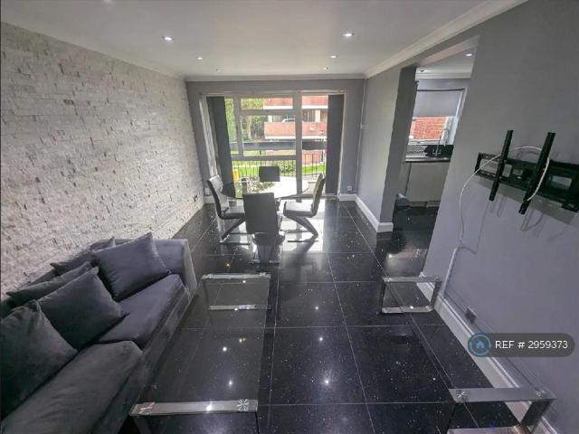 Grange Gardens, Southgate, N14 1 bed flat to rent £1,800 pcm £415 pw
