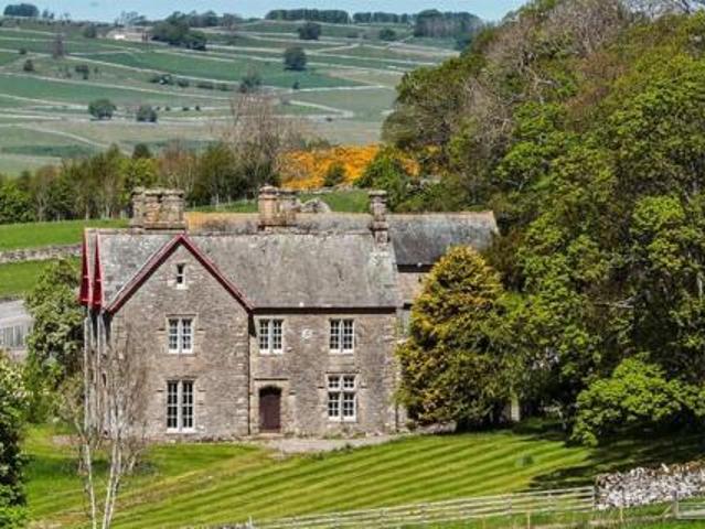 Grange House, Bampton Grange, 6 Bedroom Detached