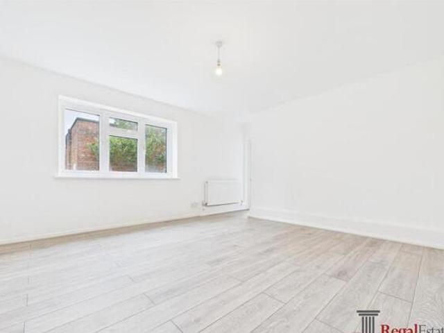 Grange House, Harlesden Road, 2 Bedroom Flat