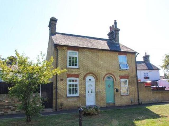 Grange Street, Clifton, 2 Bedroom Semi detached