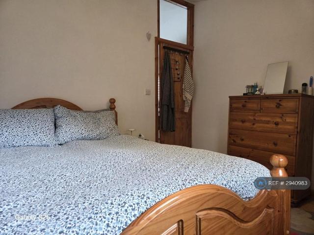 Grange Park, Enfield, N21 1 bed flat to rent £1,450 pcm £335 pw
