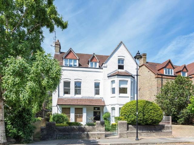 Grange Park, London W5 1 bed flat to rent £1,603 pcm £370 pw