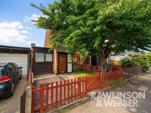 Grange Road, West Molesey KT8, 2 bed end terrace house to rent, £1,700 pcm | PrimeLocation
