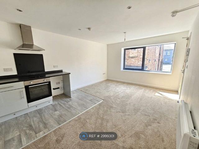 Grange Road West, Prenton CH43, 1 bed flat to rent, £625 pcm | PrimeLocation