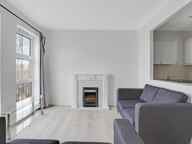 Grange Road, Bermondsey 2 bed apartment to rent £2,665 pcm £615 pw