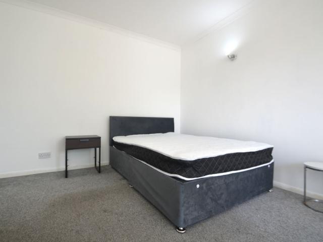 Grange Road, Egham TW20, 3 bed flat to rent, £1,950 pcm | PrimeLocation