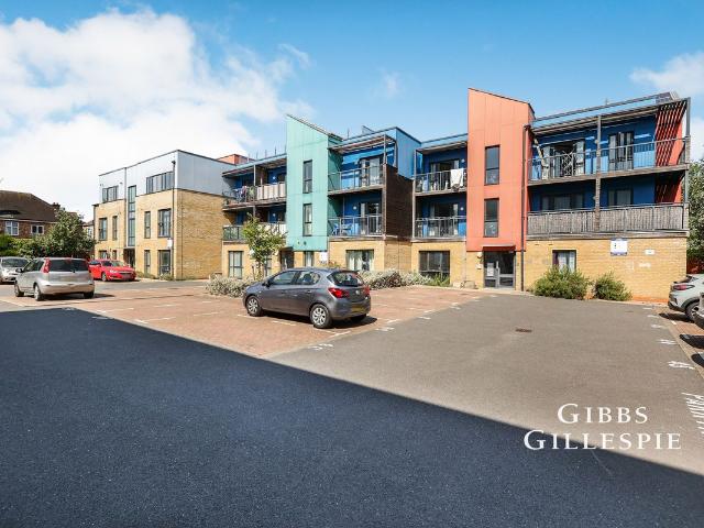 Grange Road, Hayes UB3, 1 bed flat to rent, £1,500 pcm | PrimeLocation