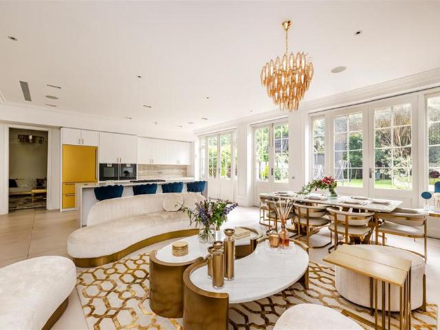 Grange Road, Highgate, N6 7 bed detached house to rent £25,783 pcm £5,950 pw