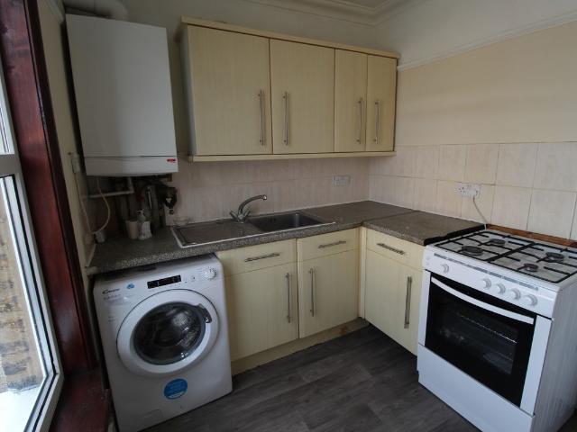 Grange Road, Ilford IG1, 1 bed flat to rent, £1,300 pcm | PrimeLocation
