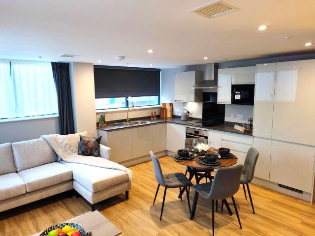 Grange Road, Middlesbrough TS1, 2 bed flat to rent, £1,500 pcm | PrimeLocation
