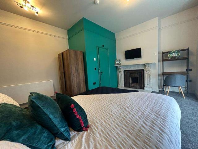 Grange Road Room 2