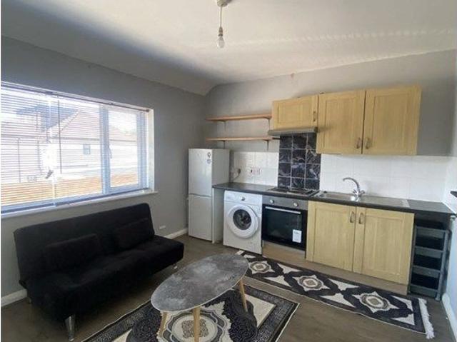 Grange Rd, Enfield N18, 1 bed flat to rent, £1,600 pcm | PrimeLocation