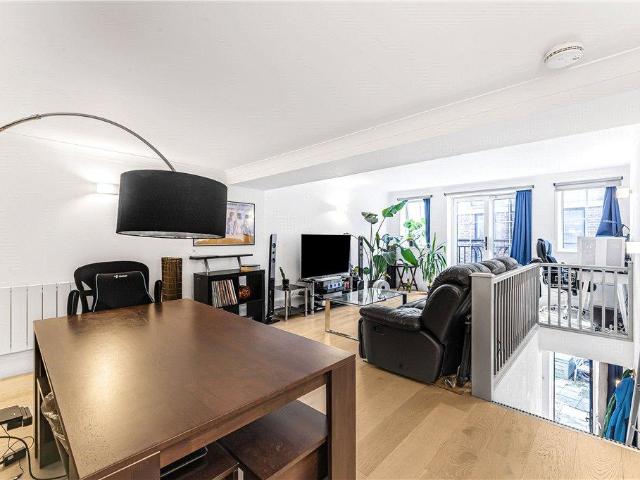 Grange Yard, London, SE1 1 bed maisonette to rent £2,200 pcm £508 pw