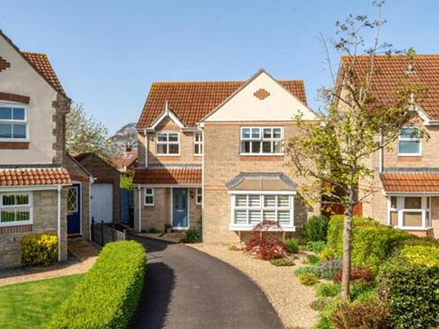 Grangefields, Street, 4 Bedroom Detached