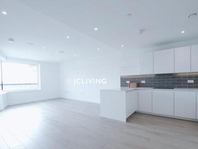 Granger, London Square, 2 Bedroom Flat