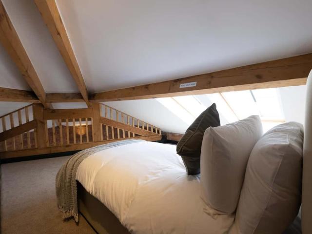 Grand Two Beds