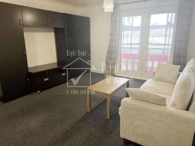 GRAND UNION HEIGHTS, NORTHWICK ROAD 1 bed flat to rent £1,600 pcm £369 pw