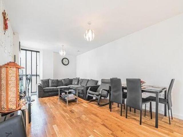 Grand Union House, Wembley, 2 Bedroom Flat