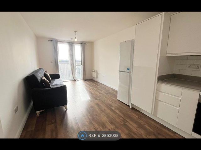 Grand Union House, Slough SL2, 1 bed flat to rent, £1,250 pcm | PrimeLocation