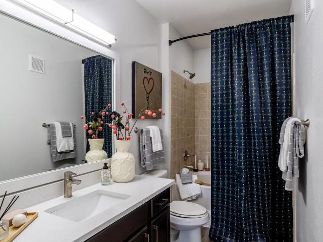 Grand Villas at Cinco Ranch 2 Bedroom Apartment for Rent at 1550 Katy Gap Rd, Katy, TX 77494