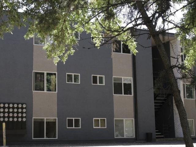 Grand West at Briarwood 1 Bedroom Apartment for Rent at 730 N Prospect St, Colorado Springs, CO 80903 Shooks Run
