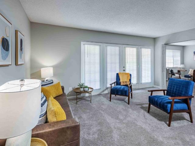Grand Arbor Reserve 2 Bedroom Apartment for Rent at 2419 Wycliff Rd, Raleigh, NC 27607