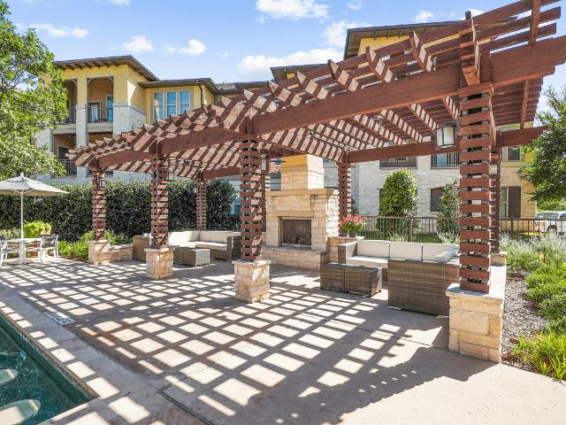 Grand at The Dominion Apartments 2 Bedroom Apartment for Rent at 23910 W Interstate 10, San Antonio, TX 78257