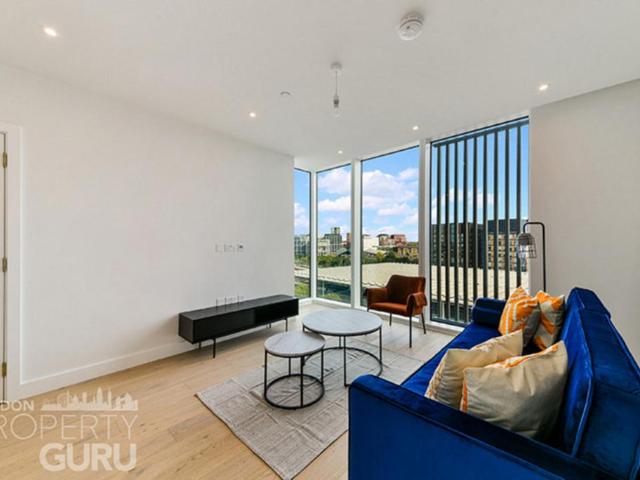 Grand Central Apartments, London, NW1 1 bed apartment to rent £3,400 pcm £785 pw
